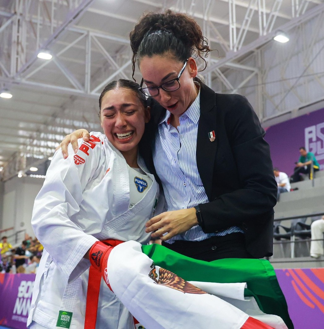 Karateca sonorense Ana Herrera conquista el oro en Asunción 2025